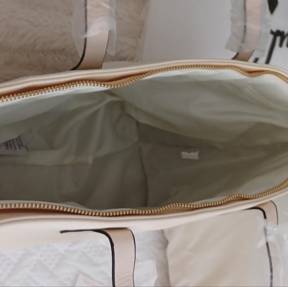 Loulu | Bags | Large Cream Leather Purse | Poshmark